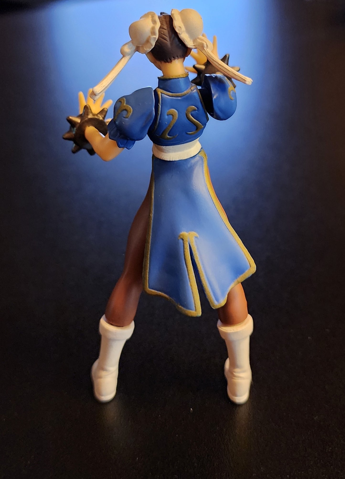 Chun-Li Street Fighter 2 Bandai Poseable Gashapon Figure – TFG Shop